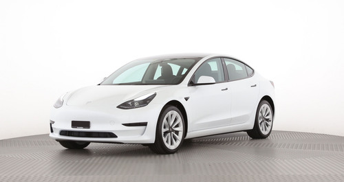 Tesla Model 3 Standard Range as car subscription | Carvolution.ch