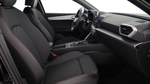 Seat Leon FR as a car subscription | Carvolution.ch